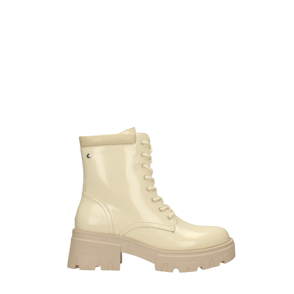 Chunky patent leather ankle boots. 5cm high heel | TATA Italia – Tata ...