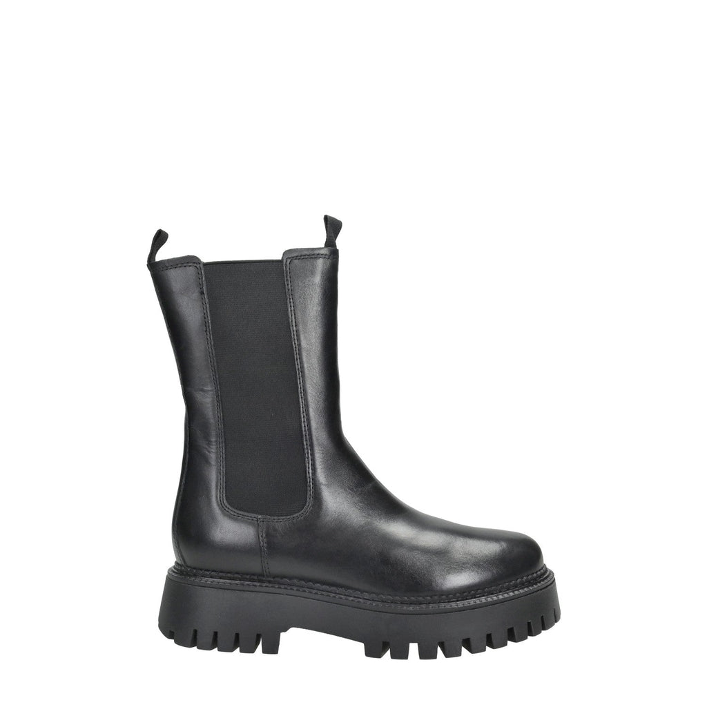 Genuine leather ankle boots. | TATA Italia – Tata Italia